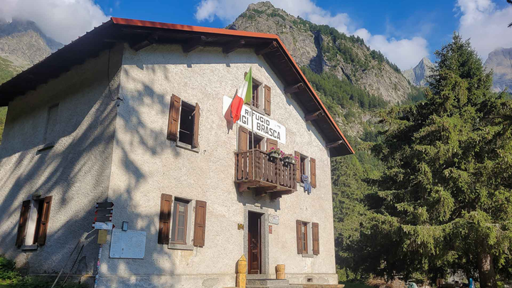 Brasca Hütte | Sentiero Roma